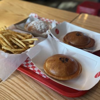 SPINNING BUNS - Updated December 2025 - 127 Photos & 74 Reviews - 1200 ...