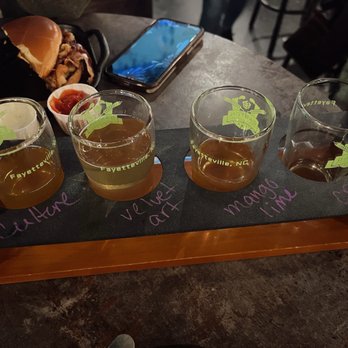 GASTON BREWING RESTAURANT - Updated October 2025 - 377 Photos & 323 ...