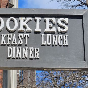 NOOKIES ON WELLS - Updated July 2025 - 461 Photos & 880 Reviews - 1746 ...