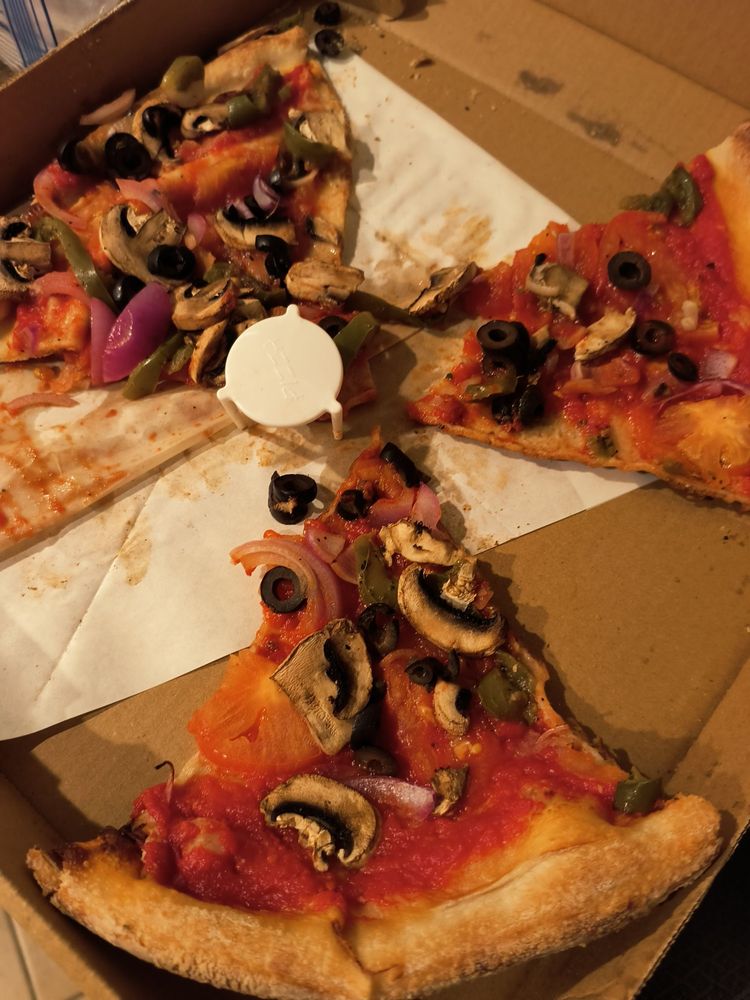 PIZZA AMORE - Updated December 2025 - 18 Reviews - 694 Anderson Ave ...