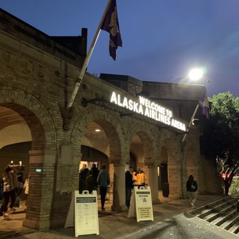 ALASKA AIRLINES ARENA AT HEC EDMUNDSON PAVILION - Updated December 2025 ...