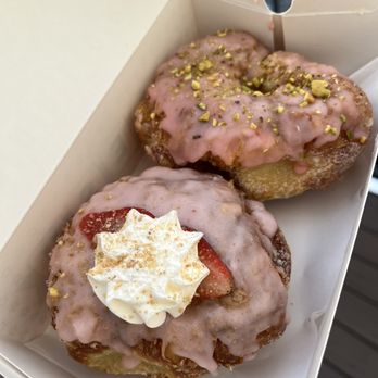 PARLOR DOUGHNUTS - Updated July 2024 - 178 Photos & 76 Reviews - 805 W ...