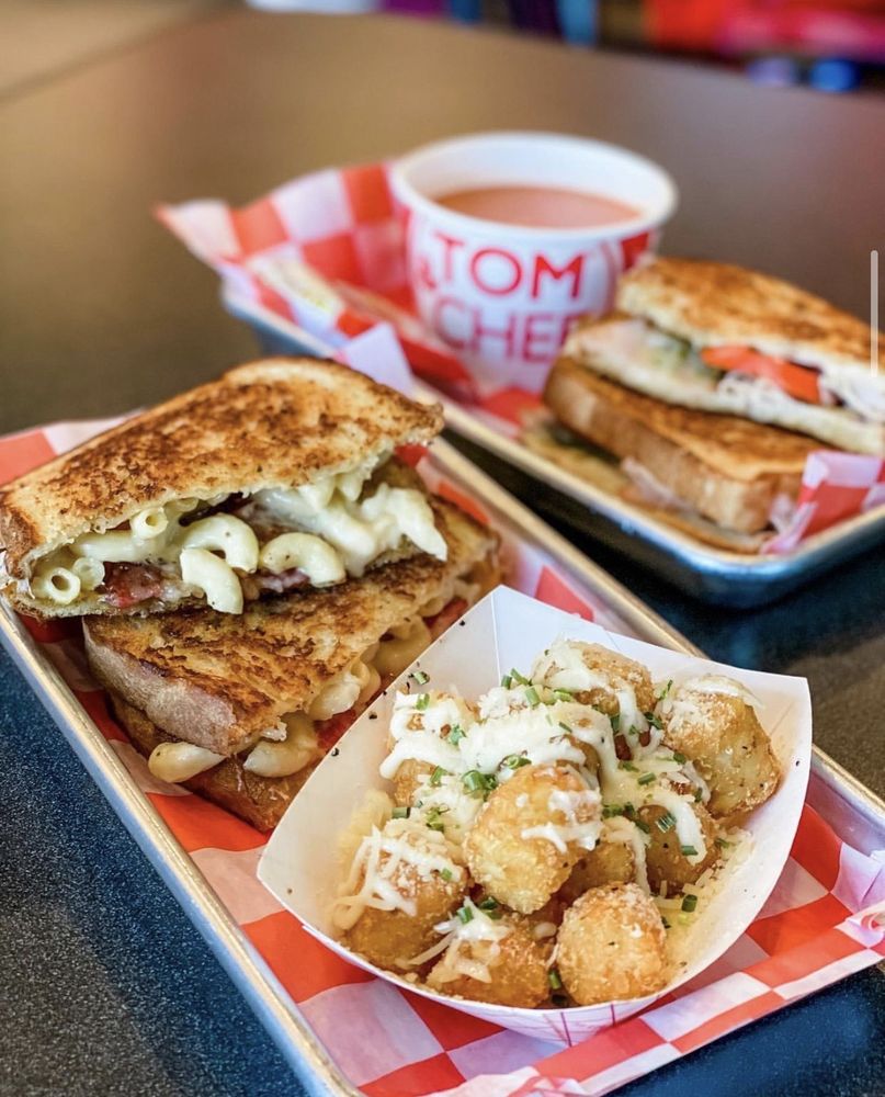 TOM & CHEE - Updated June 2025 - 192 Photos & 241 Reviews - 2116 W ...