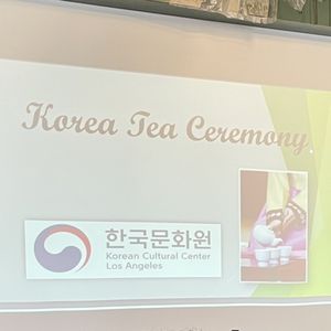 ENCINO-TARZANA BRANCH LIBRARY - Updated October 2025 - 35 Photos & 71 ...