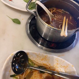 URBAN HOT POT - 277 Photos & 222 Reviews - 10100 Twin Rivers Rd ...