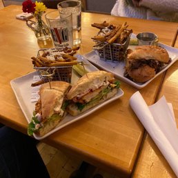 POST 25 KITCHEN & LOUNGE - 126 Photos & 181 Reviews - 2155 ...