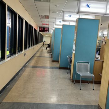 RHODE ISLAND DIVISION OF MOTOR VEHICLES - Updated December 2025 - 25 ...