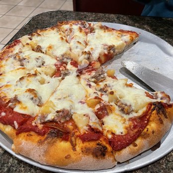 BRUNO’S PIZZA DOWNTOWN - Updated December 2025 - 40 Photos & 62 Reviews ...