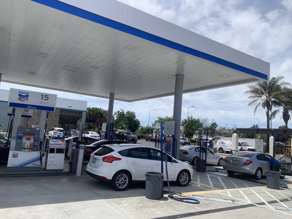 CHEVRON GAS STATIO & SUPER STATION CAR WASH & LUBE - Updated March 2025 ...