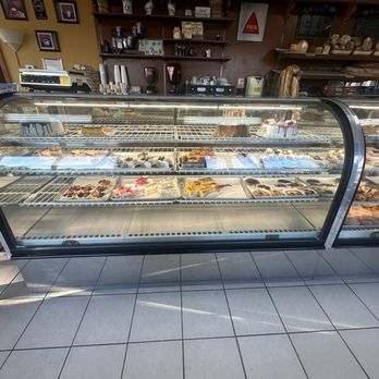 EURO FRESH BAKERY - Updated December 2025 - 45 Photos & 28 Reviews ...