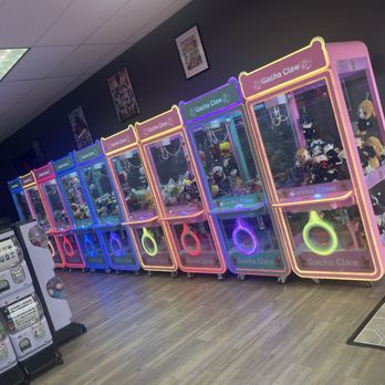 GACHA CLAW - Updated March 2024 - 33 Photos - 5625 S Rainbow Blvd, Las ...