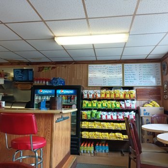 HOMETOWN HOT DOGS - Updated May 2026 - 31 Photos & 19 Reviews - 551 ...