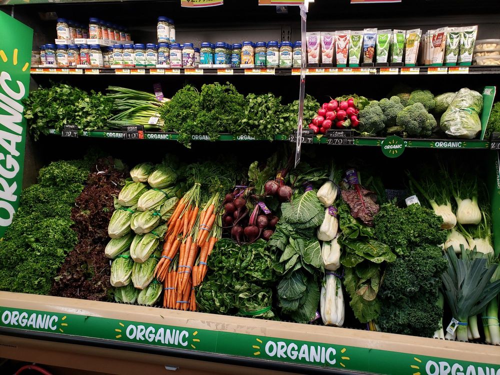GEISSLER’S SUPERMARKET - 22 Photos - Grocery - 95 South Rd, Somers, CT ...