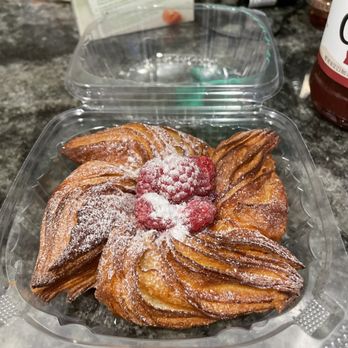 D’CARAMEL PATISSERIE - Updated May 2024 - 60 Photos & 16 Reviews - 2211 ...