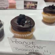 GUZEL CAKES - Updated May 2024 - 70 Photos & 25 Reviews - 7613 Katy Fwy ...