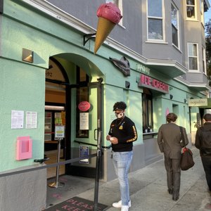 BI-RITE CREAMERY - 5818 Photos & 9754 Reviews - Ice Cream & Frozen ...