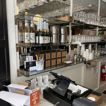 WHITE MAPLE CAFÉ - Updated May 2025 - 531 Photos & 402 Reviews - 47 E ...