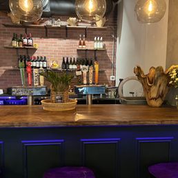 HISO - Updated December 2025 - 1164 Photos & 529 Reviews - 524 12th ...