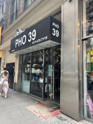 PHO 39 - 16 Photos - 70 W 39th St, New York, New York - Vietnamese ...