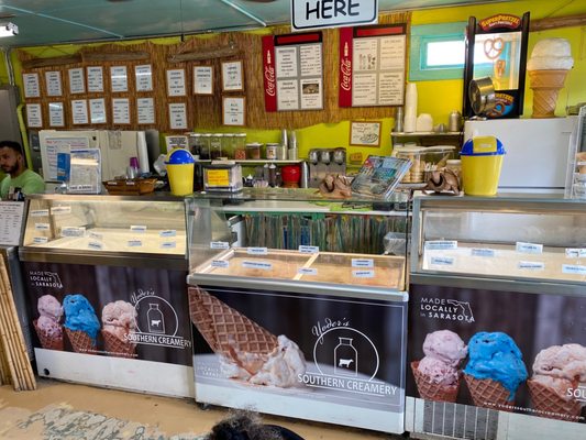 KOOKY COCONUT - 207 Photos & 393 Reviews - 760 Gulf Blvd, Indian Rocks ...