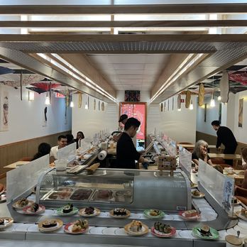 SHUMI REVOLVING SUSHI - Updated September 2025 - 104 Photos & 55 ...