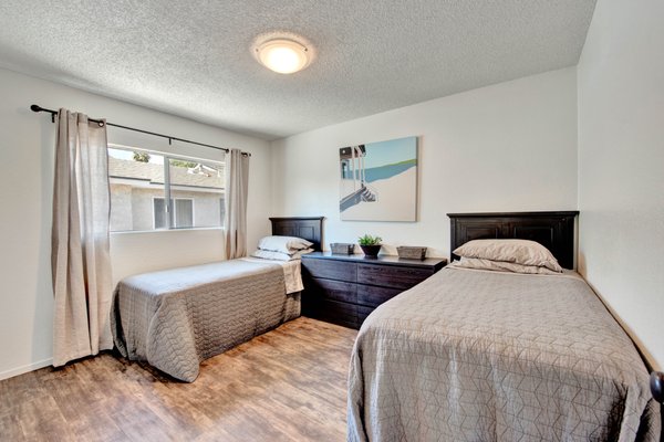 LIGHTHOUSE TREATMENT CENTER - Updated October 2025 - 46 Photos & 23 ...