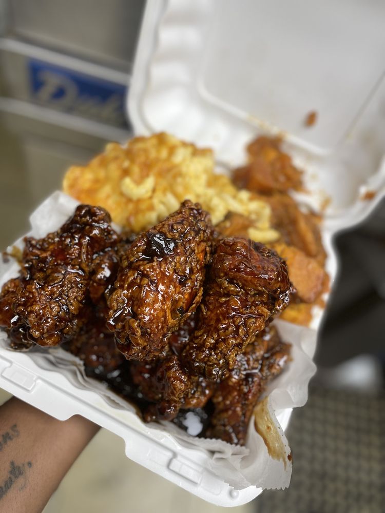 ROCHDALE CHICKEN AND FISH 90Z - Updated July 2025 - 66 Photos & 17 ...