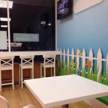 THE FROYO HOUSE - Updated December 2025 - 31 Photos & 36 Reviews - 550 ...