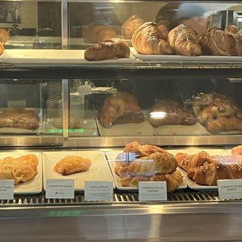 VV THE ITALIAN EXPERIENCE - Updated December 2024 - 277 Photos & 94 ...