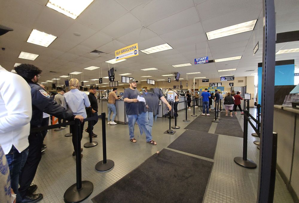 DMV - Updated October 2025 - 129 Photos & 624 Reviews - 1330 E First St ...