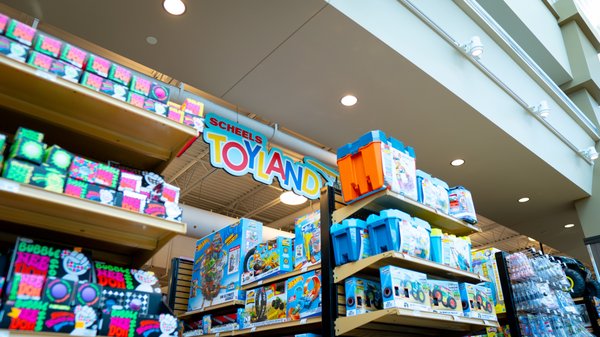 SCHEELS - 206 Photos & 207 Reviews - 11282 S State St, Sandy, Utah ...