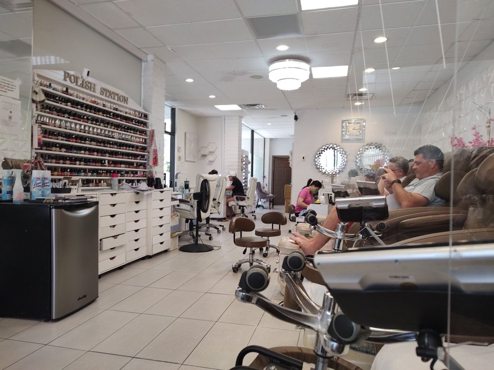 DESERT NAILS & SPA - 519 Photos & 226 Reviews - 73160 El Paseo, Palm ...