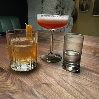 THE SICK STAG - Updated February 2025 - 43 Photos & 15 Reviews - 1219 ...