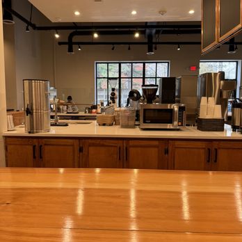 FOUNDATION COFFEE ROASTERS - Updated July 2024 - 552 Photos & 272 ...