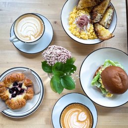 SUNDAY MOTOR CO CAFE - Updated September 2025 - 466 Photos & 204 ...