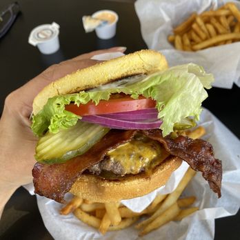 MAIN STREET BURGER - Updated January 2025 - 85 Photos & 193 Reviews ...