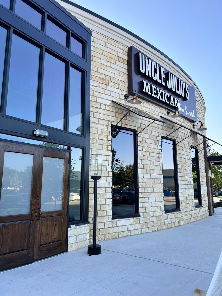 UNCLE JULIO’S - Updated January 2025 - 73 Photos & 78 Reviews - 2401 ...