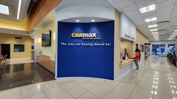 CARMAX - Updated December 2025 - 25 Photos & 36 Reviews - 1601 32nd St ...