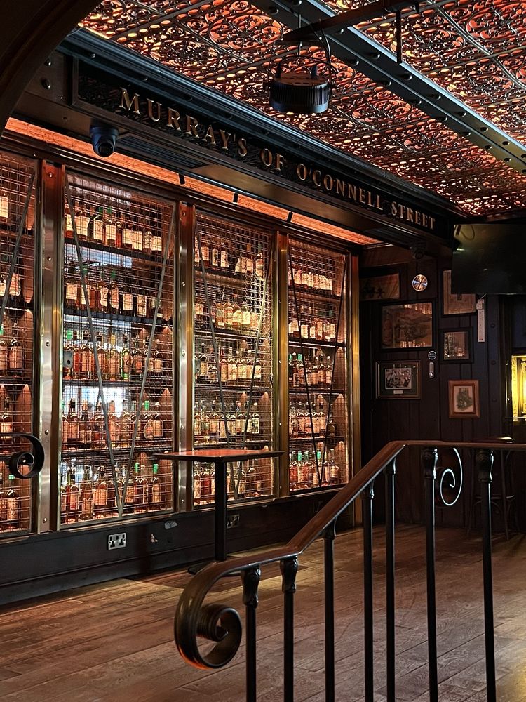 MURRAYS BAR - Updated June 2026 - 284 Photos & 173 Reviews - 33 Upper O ...