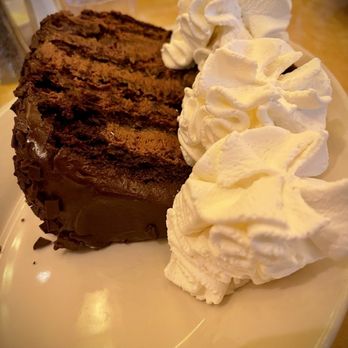 THE CHEESECAKE FACTORY - Updated July 2025 - 1553 Photos & 932 Reviews ...