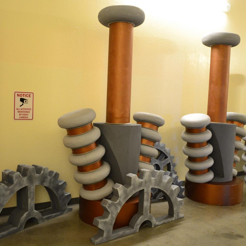 PROPS2C - Updated January 2026 - 43 Photos - 1043 Marin St, San ...