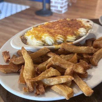 THE CROWN & ANCHOR PUB - Updated January 2025 - 125 Photos & 67 Reviews ...