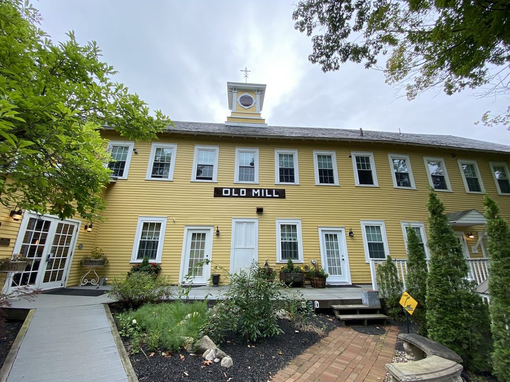 THE OLD MILL INN - 40 Photos & 37 Reviews - 87 School St, Hatfield ...
