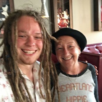 REVERB LOUNGE - Updated December 2025 - 38 Photos & 31 Reviews - 6121 ...