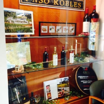 PASO ROBLES MUNICIPAL AIRPORT - Updated October 2025 - 73 Photos - 4900 ...