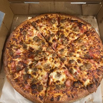 MAX PIZZA - Updated September 2025 - 113 Photos & 31 Reviews - 275 S ...