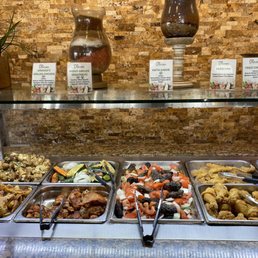 DIMASSI’S MEDITERRANEAN BUFFET - GALLERIA - Updated July 2025 - 240 ...