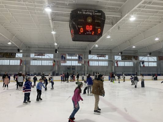 TOWN OF OYSTER BAY ICE SKATING CENTER - Updated December 2025 - 14 ...