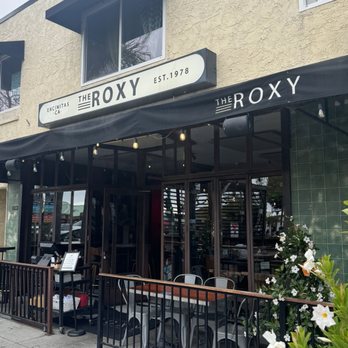 THE ROXY ENCINITAS - Updated July 2024 - 453 Photos & 671 Reviews - 517 ...