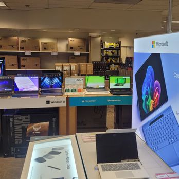 MICRO CENTER - Updated December 2025 - 109 Photos & 329 Reviews - 13929 ...